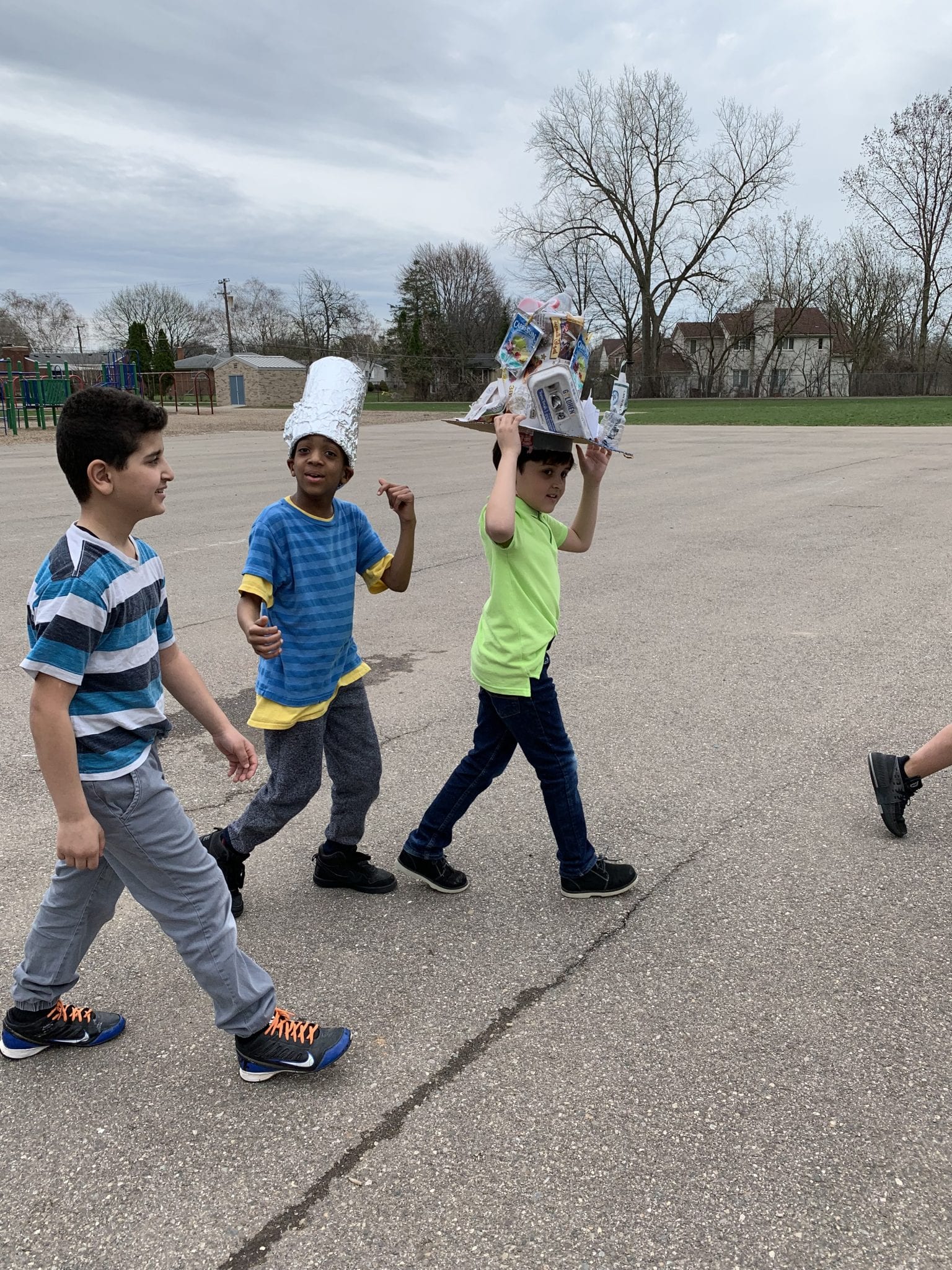 Clean Up Parade – Rocket Support